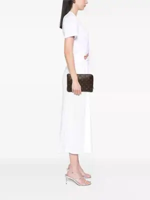 LOUIS VUITTON 2018 Monogram Etui Voyageur Pm Clutch - Brown