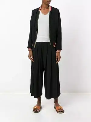 Labo.art Pleated Crop Trousers