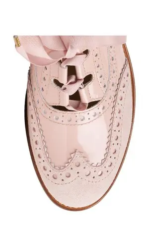 THE OFFICE OF US Ms. Lyndie Wingtip Oxford - Mochi