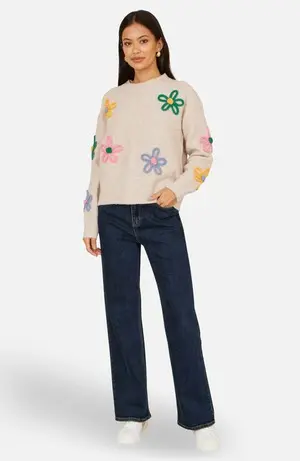 YUMI Relaxed Flower Embroidered Jumper