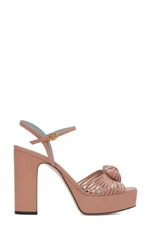 Valentino Garavani Royal Platform Sandal - Light Phard