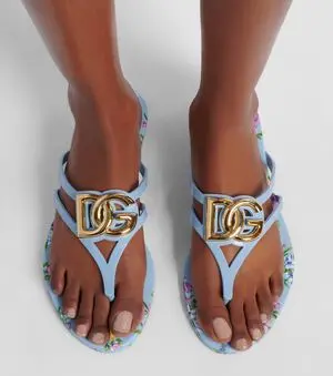 Dolce & Gabbana Floral Thong Sandals - Blue