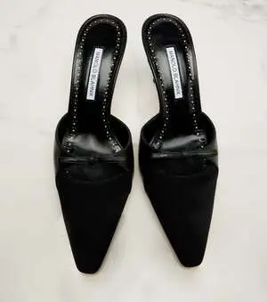 Manolo Blahnik Tapidpla Leather Pumps