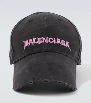 BALENCIAGA