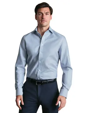 CHARLES TYRWHITT Non-iron Greenwich Weave Cutaway Shirt - Indigo Blue