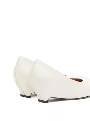 MAISON MARGIELA Heel-less Pointed-toe Pumps - Neutrals