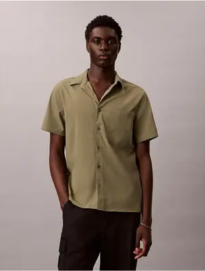 Calvin Klein Solid Seersucker Classic Button-down Shirt Deep Lichen Green