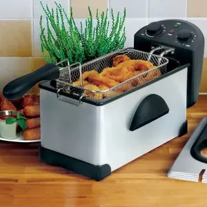 MEGACHEF 3.17 Quart Stainless Steel Electric Deep Fryer With Timer