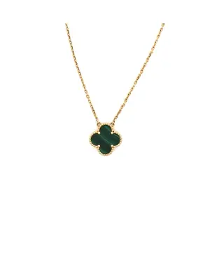 VAN CLEEF & ARPELS Vintage Alhambra Pendant Necklace 18k And Malachite, 16.5 Inches - Gold