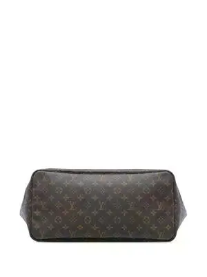 LOUIS VUITTON 2011 Monogram Neverfull Gm Tote Bag - Brown