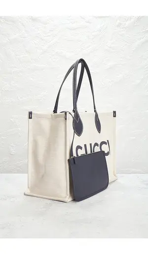 Undefined Gucci Logo Tote Bag