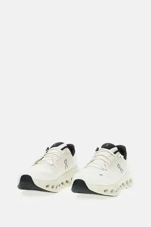 On Cloudtilt Sneakers - White