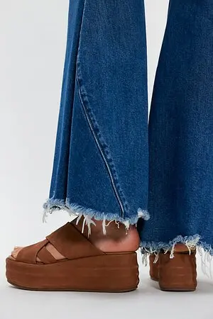 Free People Flatform Sandals - Latte