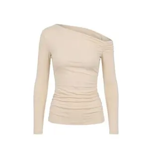MONLICIA Lune Asymmetric Off-shoulder Long Sleeve Stretch Top - Ecru