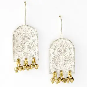 MATR BOOMIE Haveli Etched Statement Earrings - Bronze