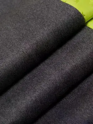 Shanghai Tang Dotted Trim Tang Blanket