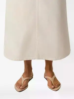 Ami Lamb Leather Pointed Toe Flip Flops