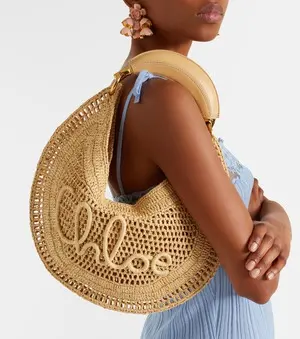 Chloé Banana Raffia Shoulder Bag - Beige