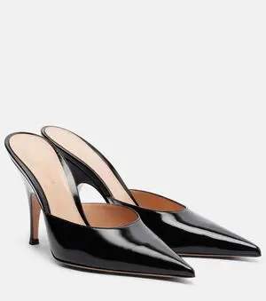 GIANVITO ROSSI Leather Mules - Black