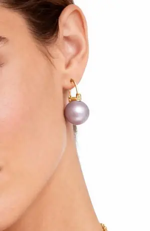 RETRO CHIC Pearl Drop Earrings - Pink