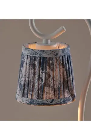 ADESSO Perry Candle Warmer Lamp