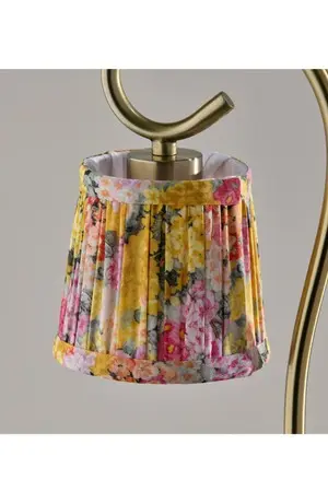 ADESSO Perry Candle Warmer Lamp