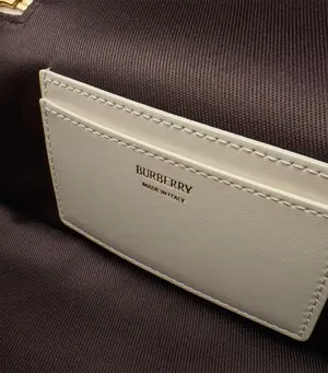 Burberry Check Pattern Vanity Case - Neutral