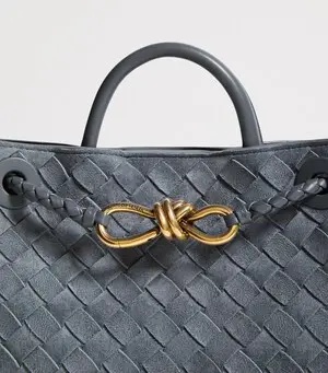 Bottega Veneta Small Andiamo Top-handle Bag - Blue