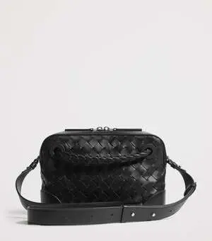 Bottega Veneta Leather Andiamo Messenger Bag