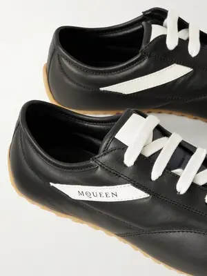 Alexander McQueen Boxe' Leather Sneakers - Black