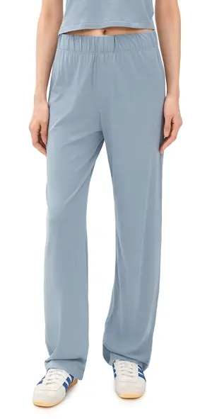 Eterne Stretch Activewear For Women