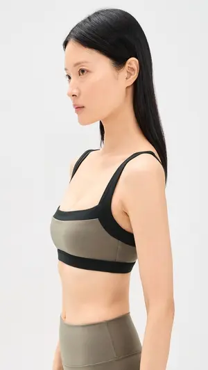 FORM Square Neck Sports Bra - Walnut/black