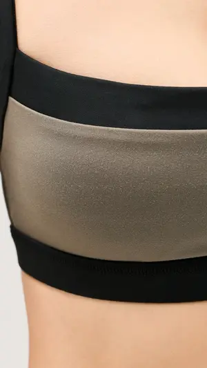 FORM Square Neck Sports Bra - Walnut/black