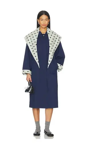LISA SAYS GAH Olson Trench