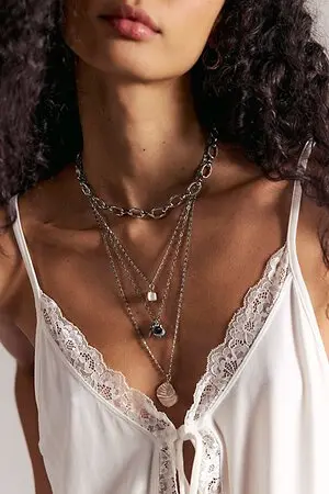 Free People Necklaces