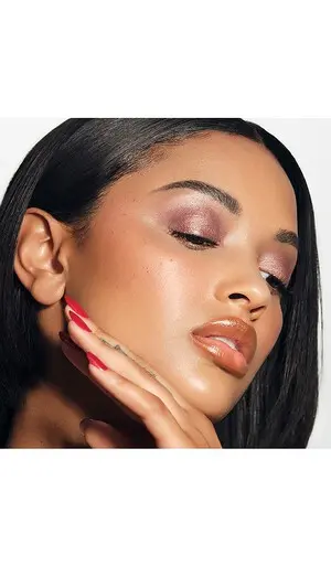 MAKE BEAUTY Multi-chromatic Eyeshadow - Quartz