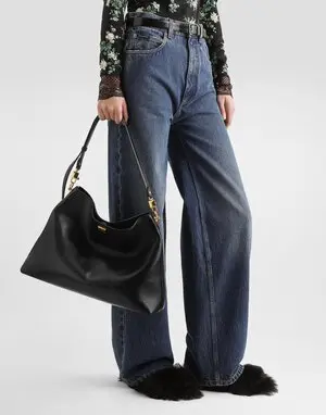 Dolce & Gabbana Large Vittoria Shoulder Bag - Black