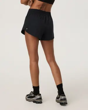 Vuori Clementine 2.0 Shorts - Black
