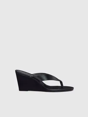 REFORMATION Jessie Wedge Thong Sandals - Black