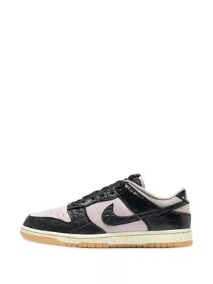 Men's Nike Dunk Low Retro Sneakers