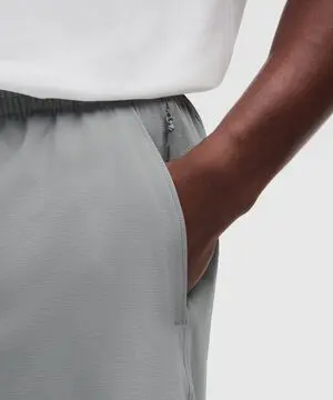 Lululemon Zero Tucks Relaxed-fit Short 8 - Feather Grey