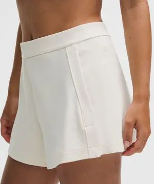Lululemon Softstreme Pique Mid-rise 4" Short - Light Ivory