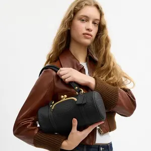 COACH Kisslock Barrel Bag 28 - Brass/black