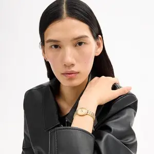 COACH Harlow Watch, 23.8mm X 26mm - Gold