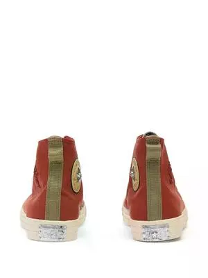 CONVERSE X Naruto Shippuden Gaara Chuck Taylor All Star High-top Sneakers - Red