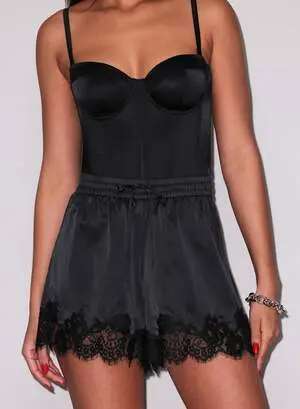 FLEUR DU MAL Juliet Lace Short - Black