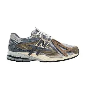 NEW BALANCE 1906a Sneakers - Brown