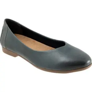 Women's Trotters Navy Leather Shoes