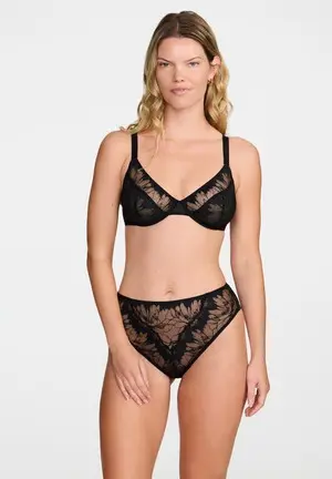 CUUP The Plunge Floral Lace - Black