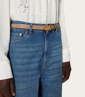 Valentino Garavani Reversible Slim Vlogo Signature Belt - Nude